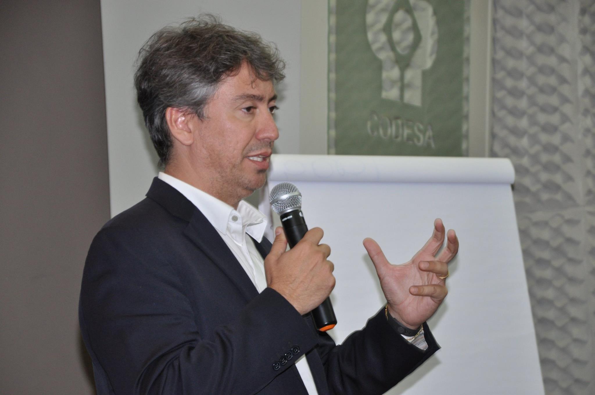 iNFRADebate: Liberdade econômica em ambiente concorrencial – o melhor ...